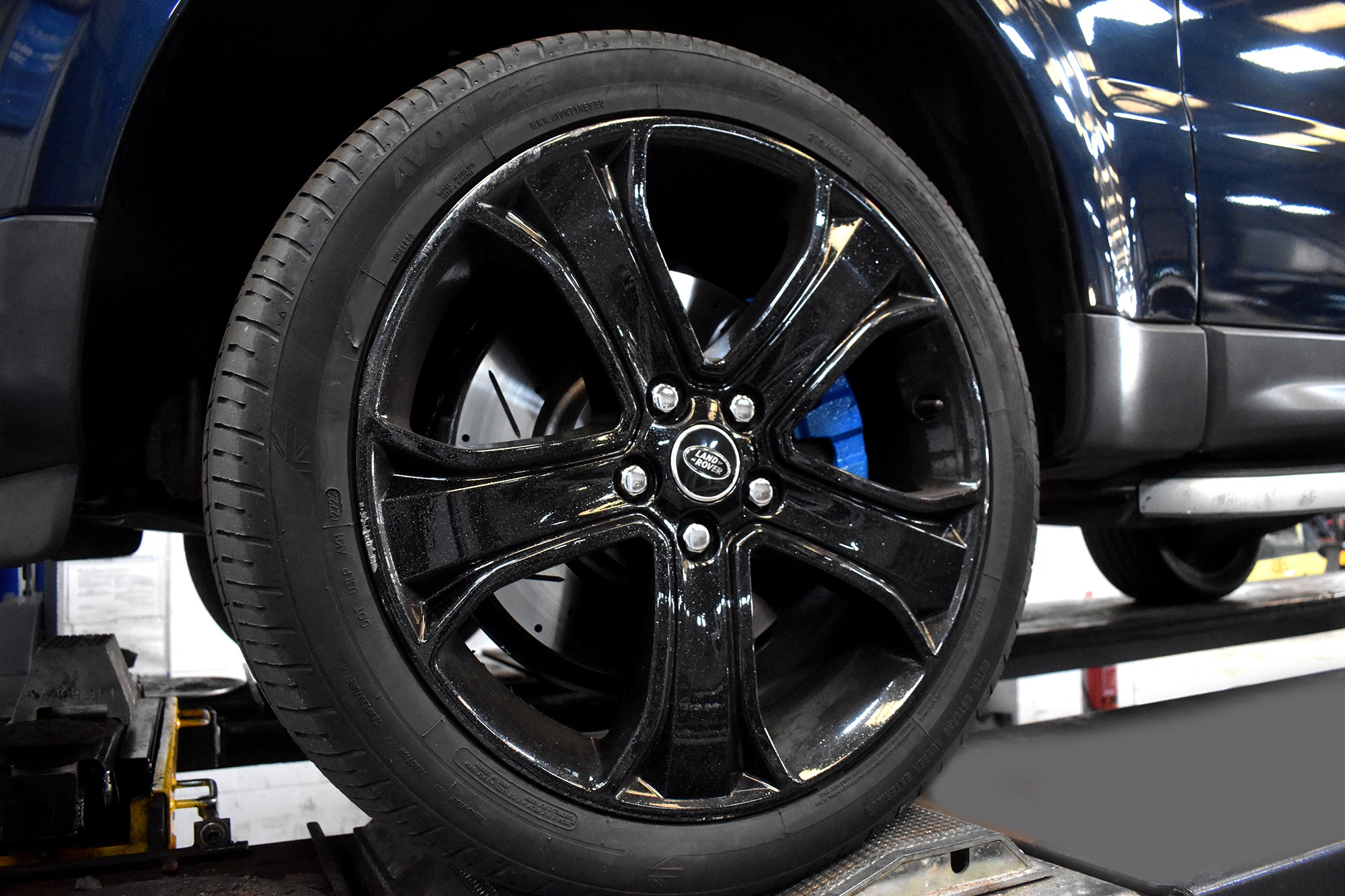 Common wheel faults reported in Land Rover vehicles