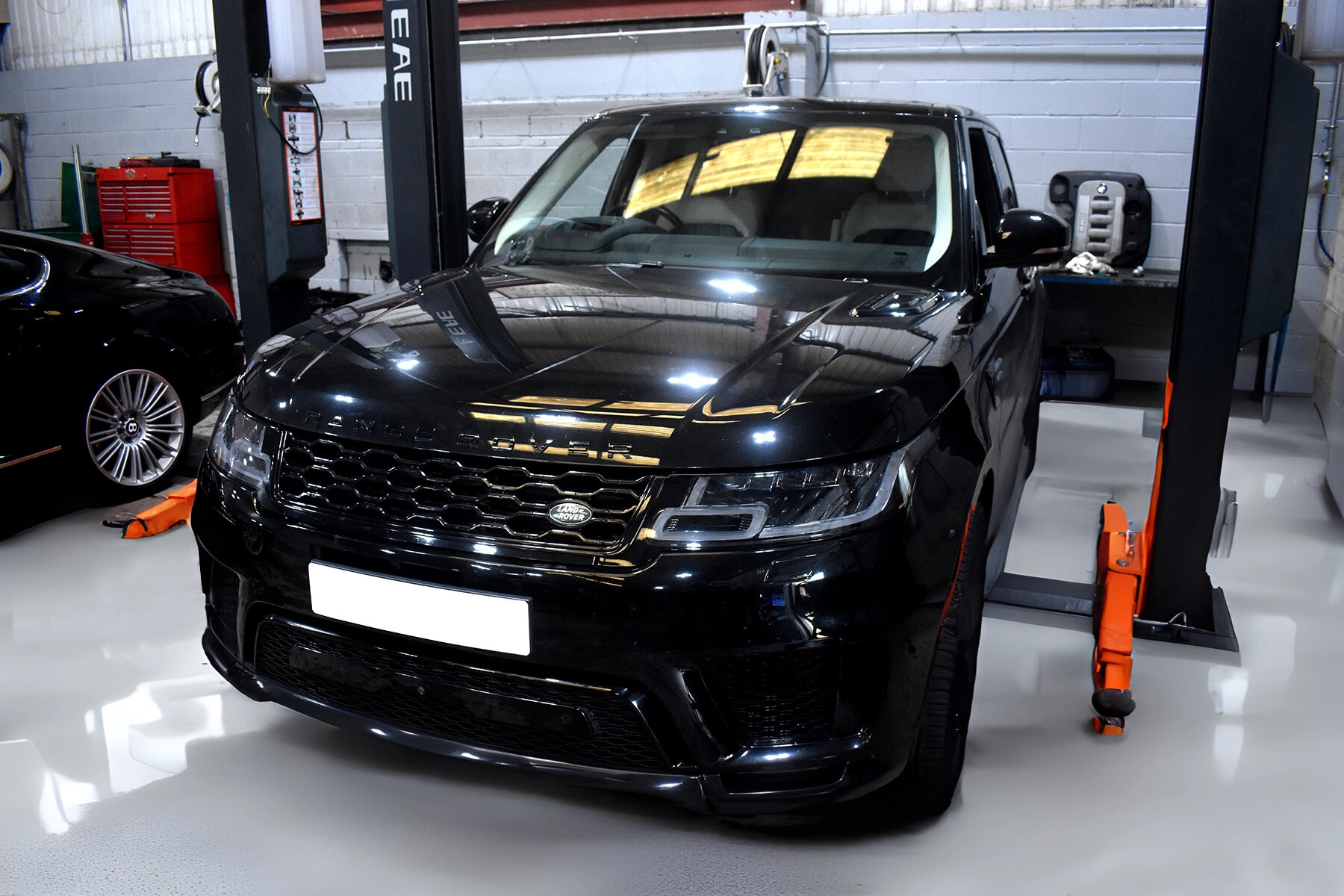 Engine faults on Land Rover vehicles